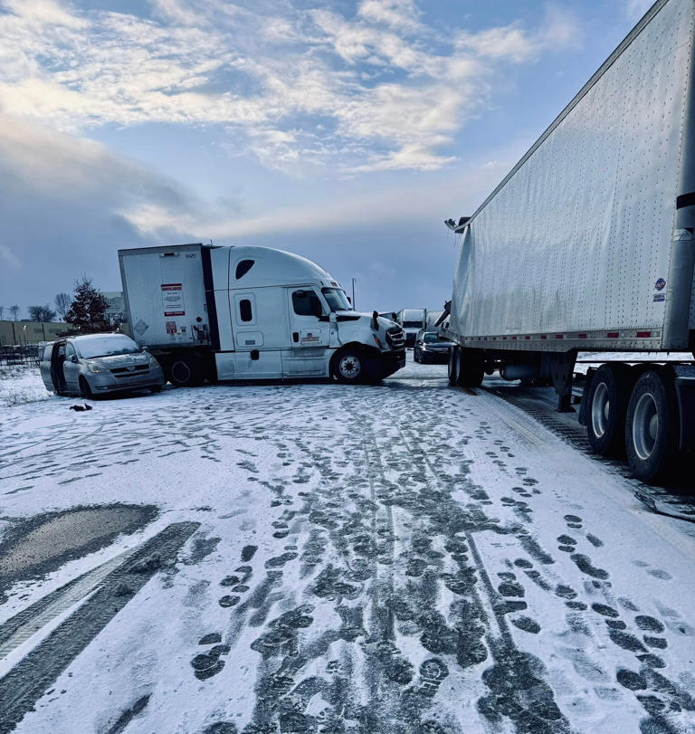 Indiana Toll Road closed after crashes of 30 vehicles during snow squall