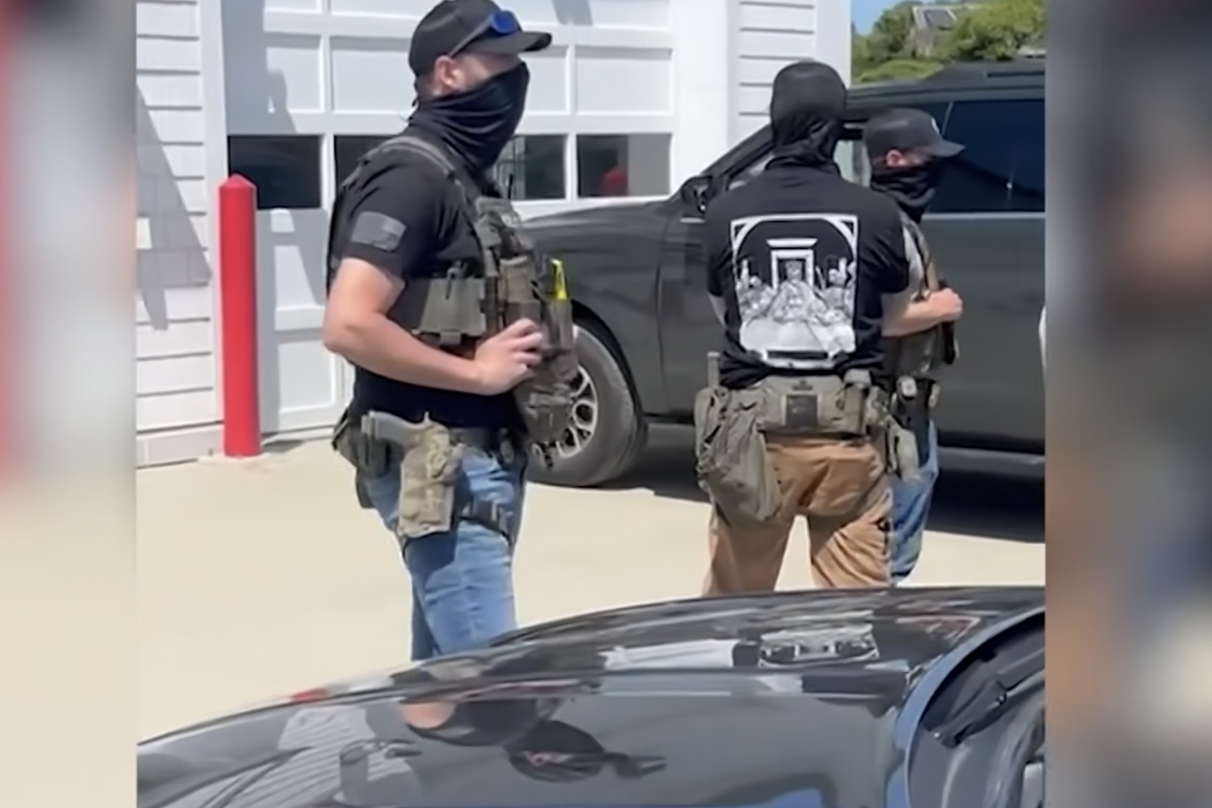 Juez escucha argumentos sobre prohibición del uso de máscaras por ...