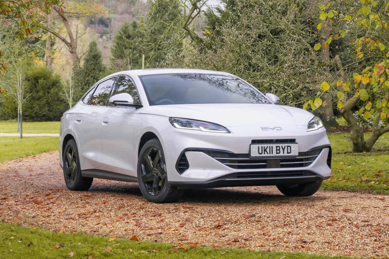 BYD Seal 6: PHEV Toyota Camry, Skoda Octavia rival one step closer to ...