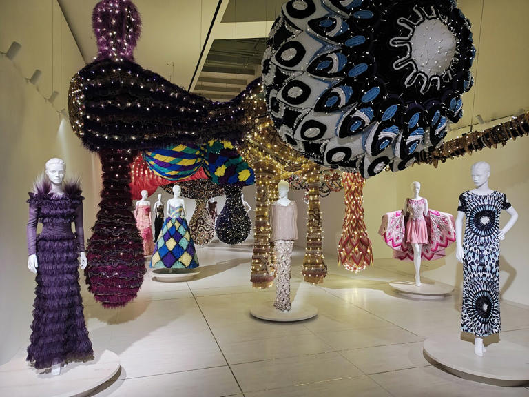 Roma eventi weekend. Max Giusti al Sistina, Valentino e Vasconcelos in ...