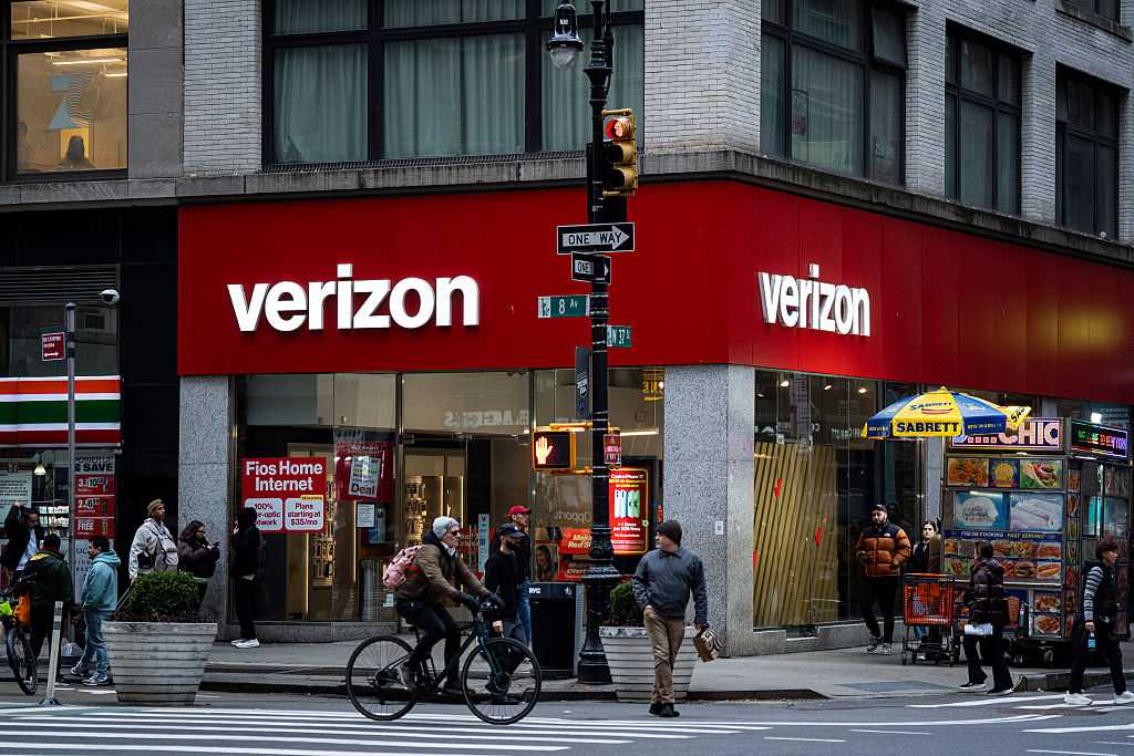 Many across Baltimore region affected by nationwide Verizon outage