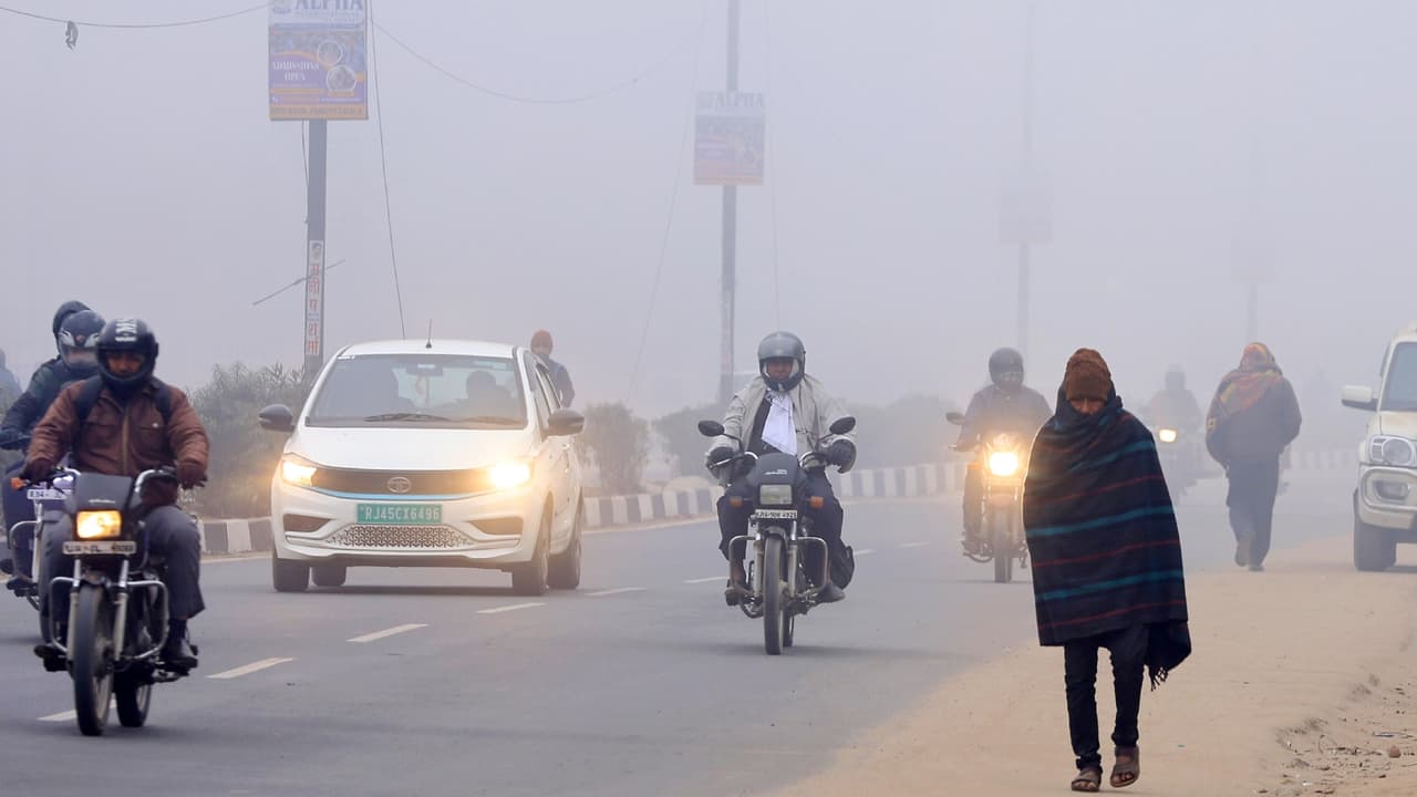 UP weather latest update: Rain or sun in Noida, Lucknow, Prayagraj ...