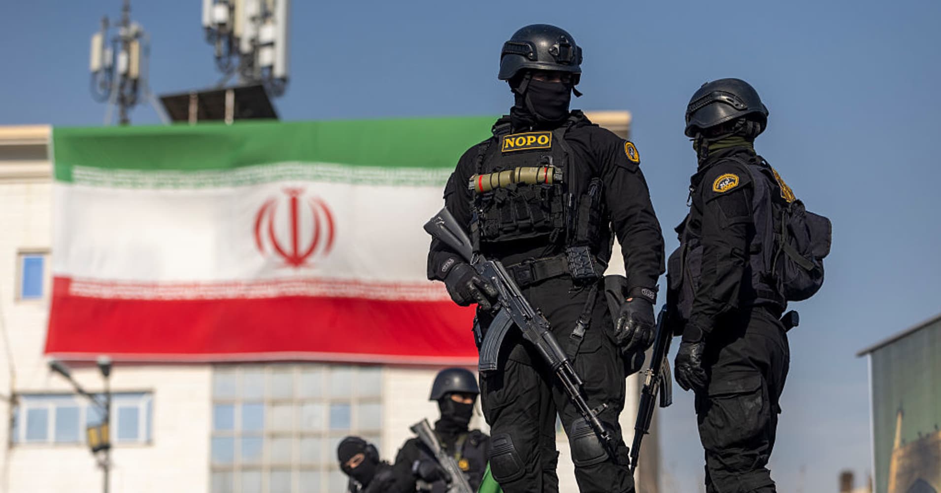 Iran briefly closes airspace as US tensions rise, flights rerouted ...