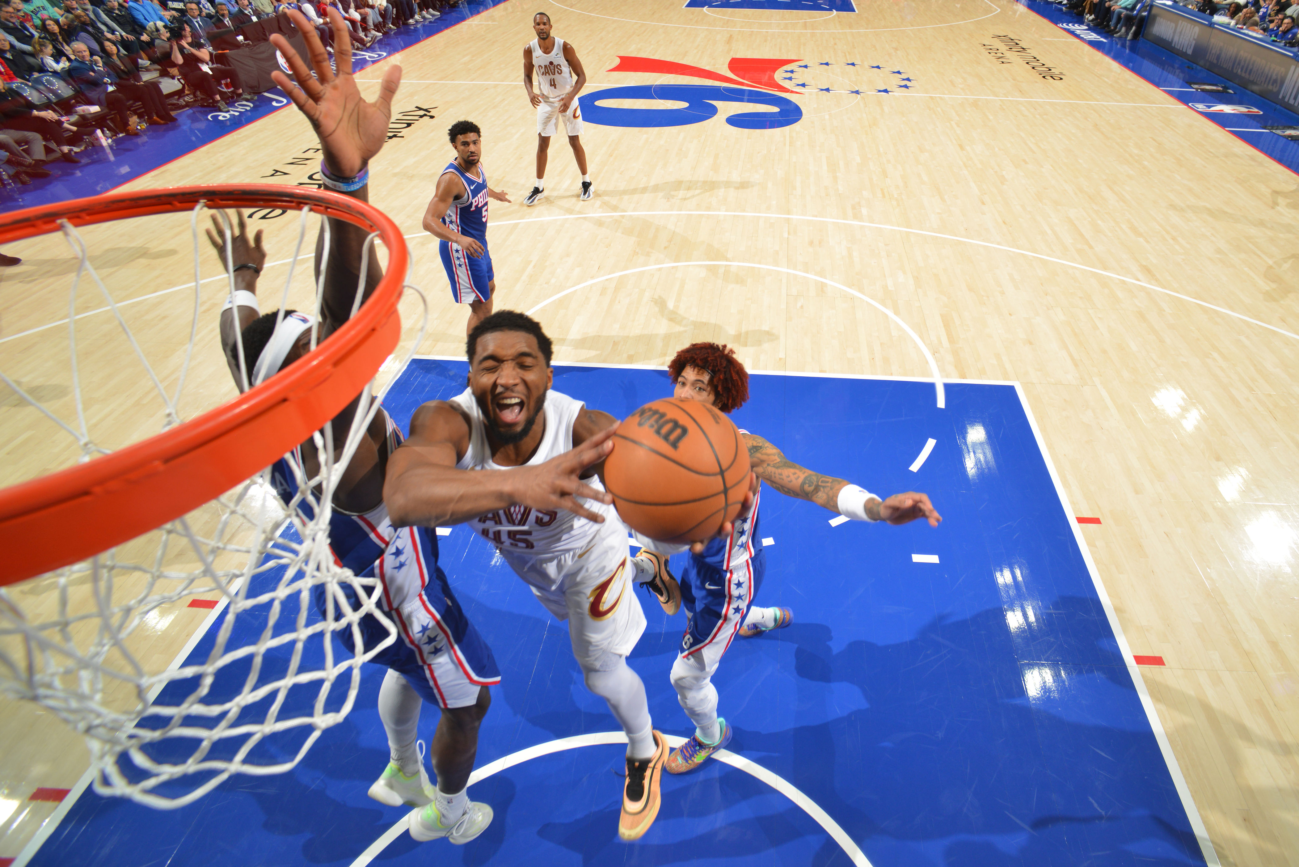 16 stats to explain Cavs' dominant 133-107 win over 76ers