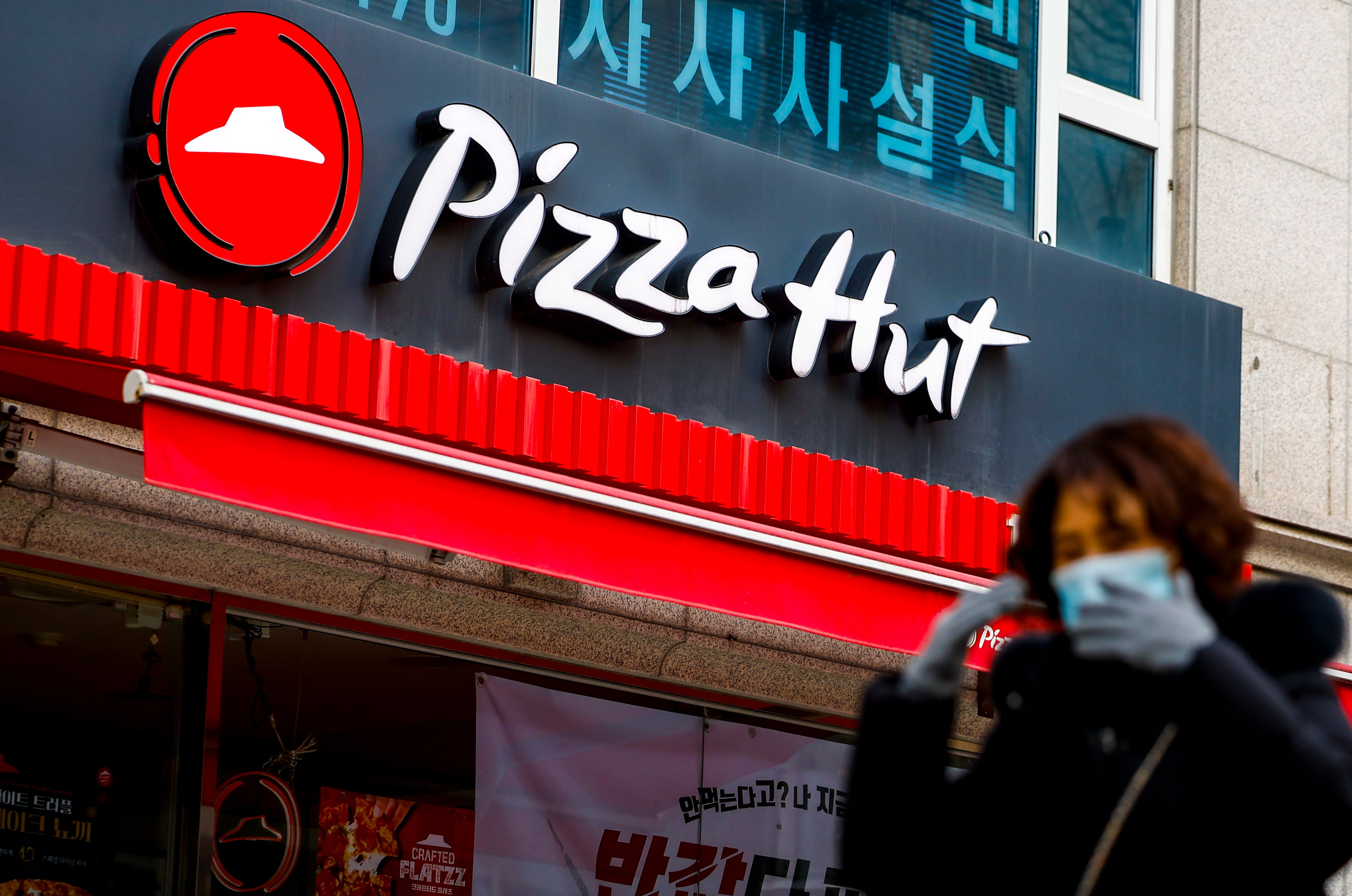 Breaking: Court rules against Pizza Hut's franchise fees