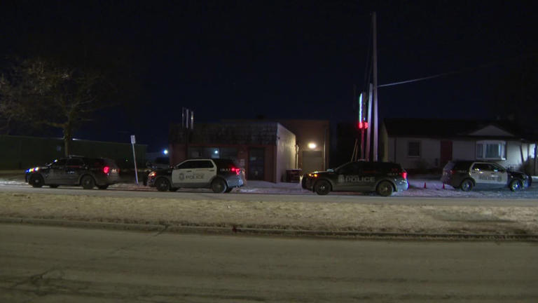 Milwaukee fatal shooting, mother killed Wednesday; police investigating