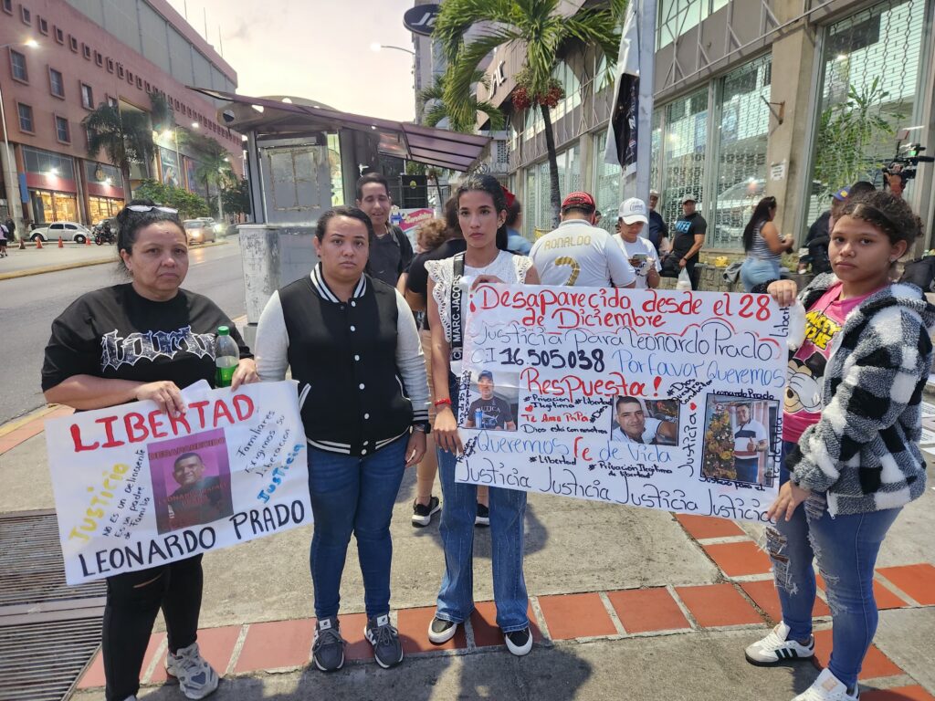 Venezuela begins releasing political prisoners — but slowly