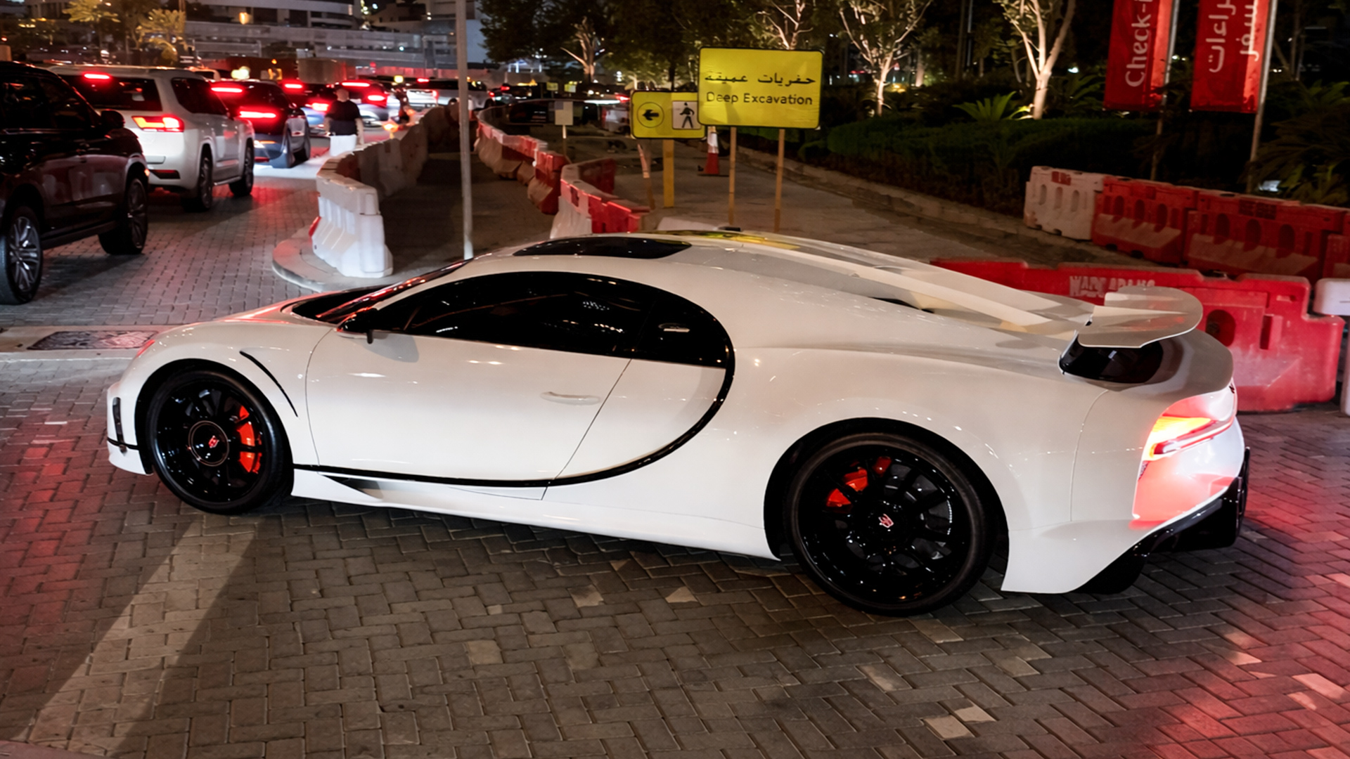 White $3.6 million Bugatti Chiron spotted in traffic