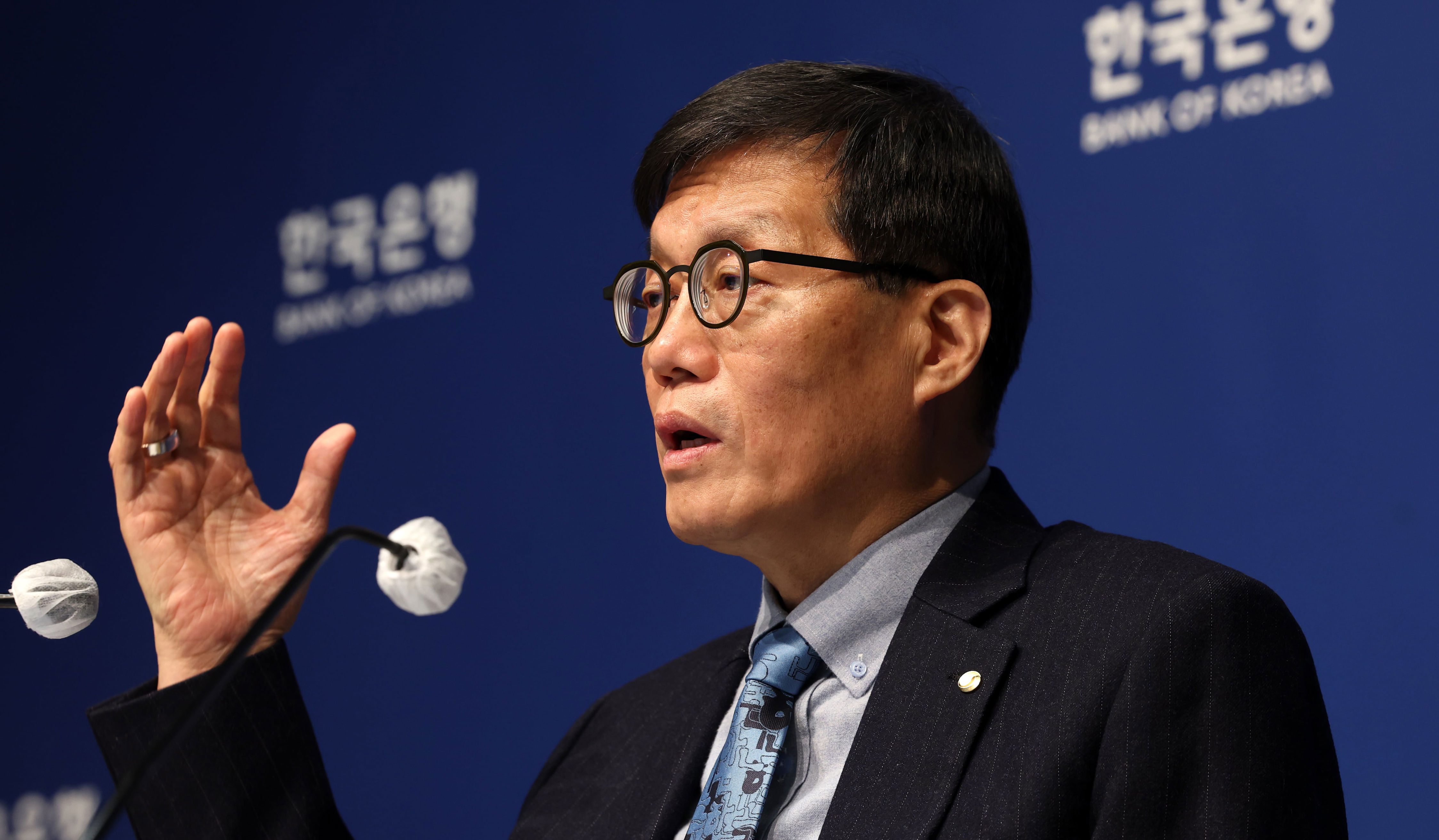 Bank of Korea governor dismisses M2-won depreciation link