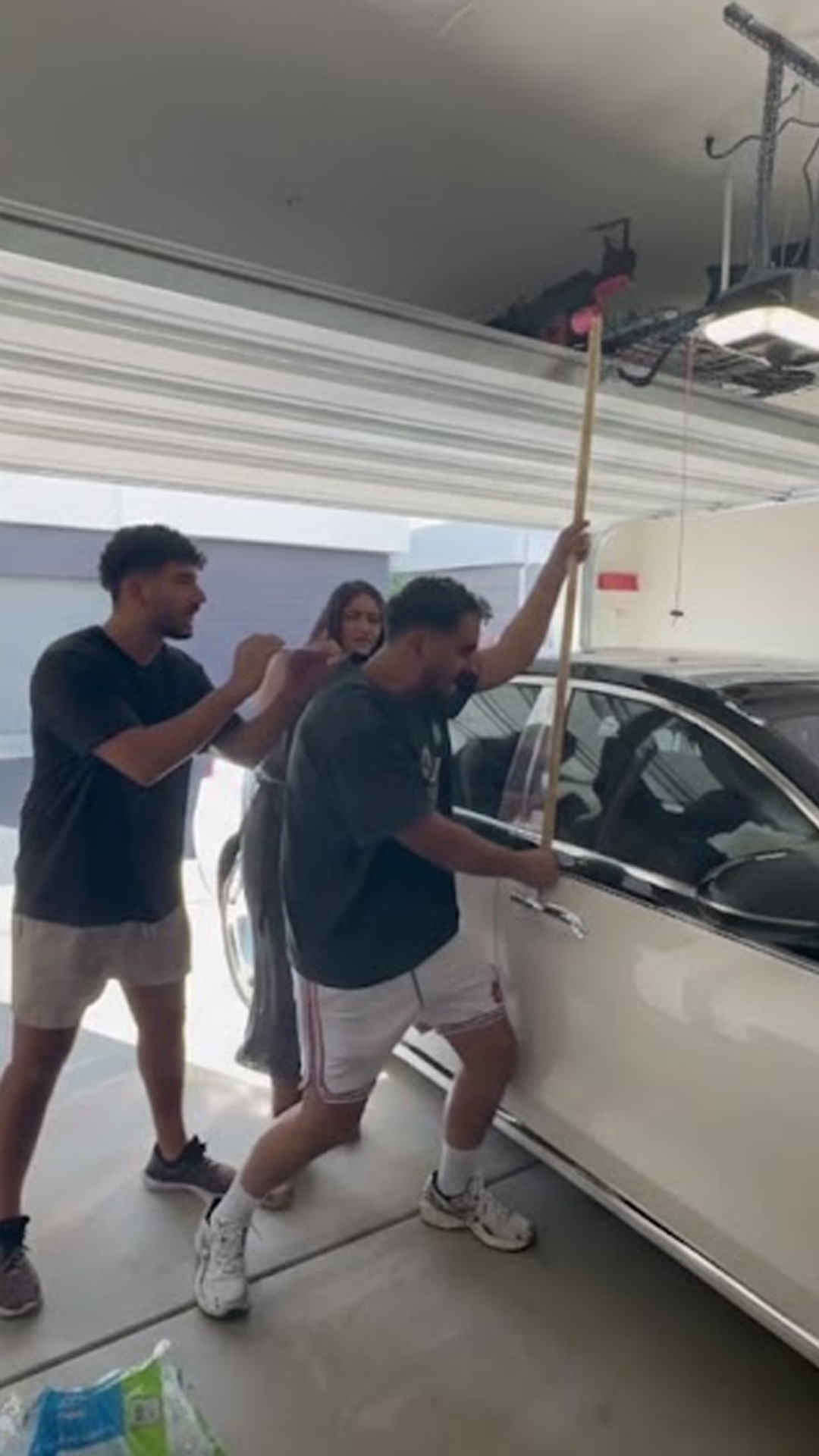 My kids don't know how to open a car door