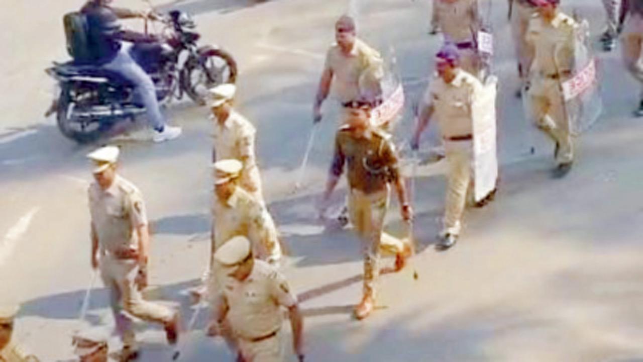 Cash, liquor, silver anklets used to sway voters in Pune civic polls