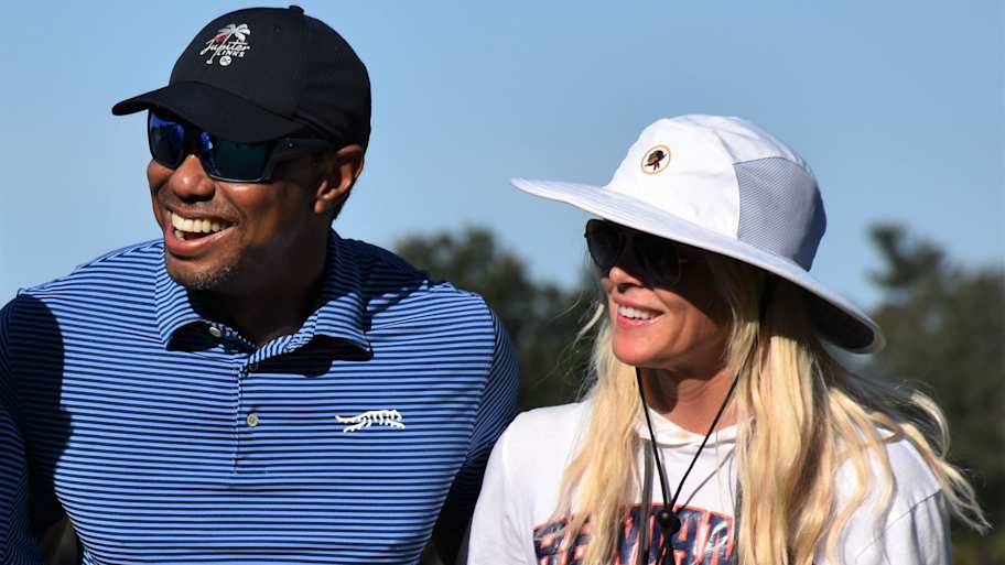 Tiger Woods’ GF Vanessa Trump stuns in strapless black dress for his ...