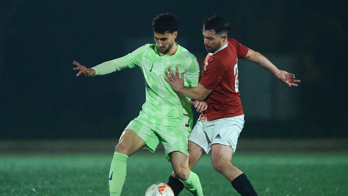 Roger Martínez y Brian Fariñas sacan de un apuro al Barça Atlétic de ...