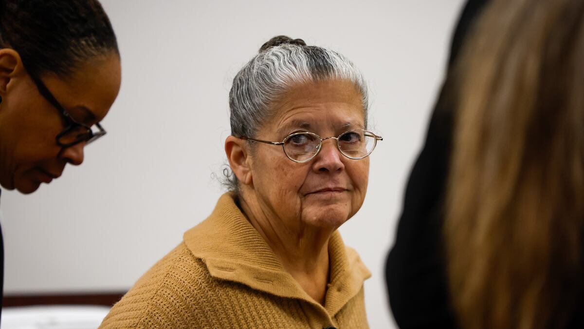 5 years after woman found buried in Tampa yard, sister convicted of murder