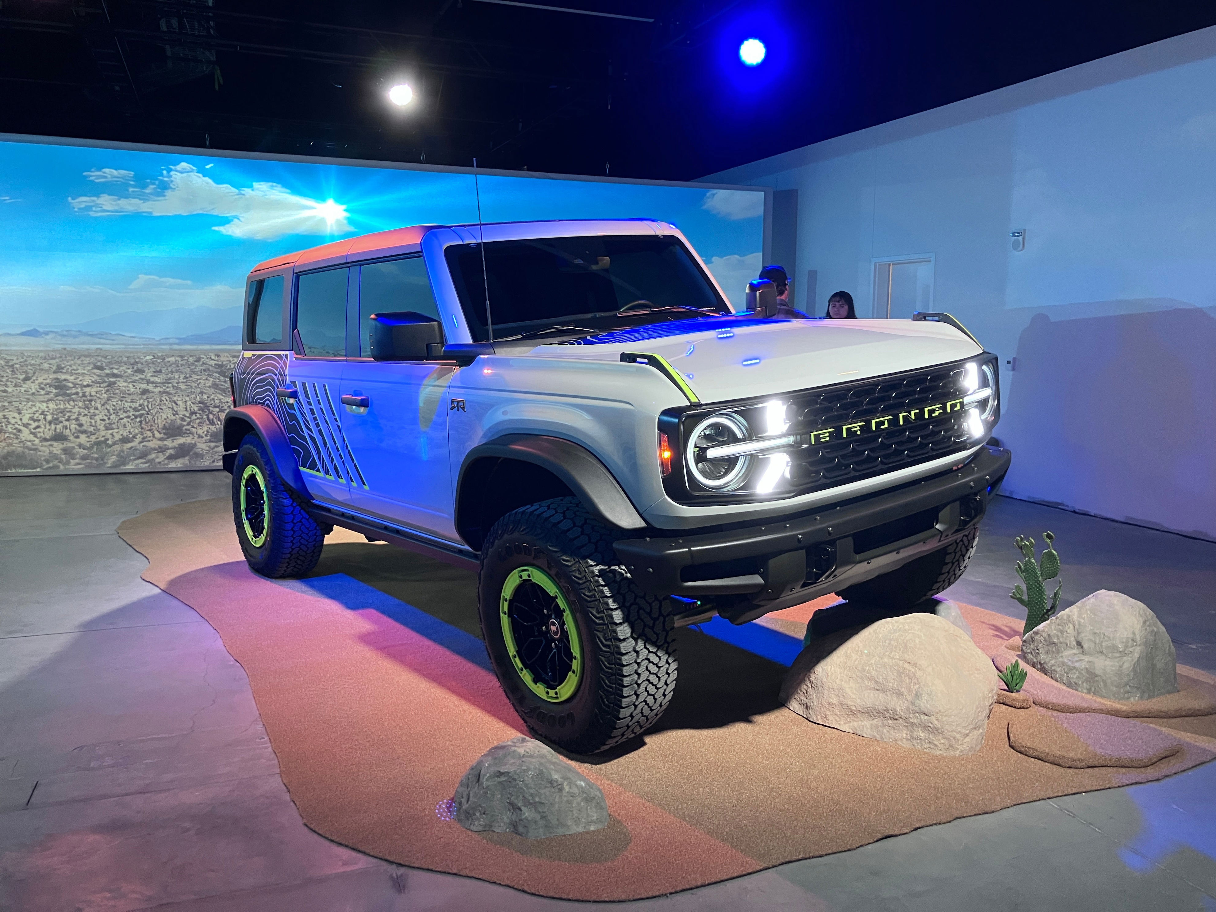 2027 Ford Bronco RTR debuts with big tires and Raptor parts