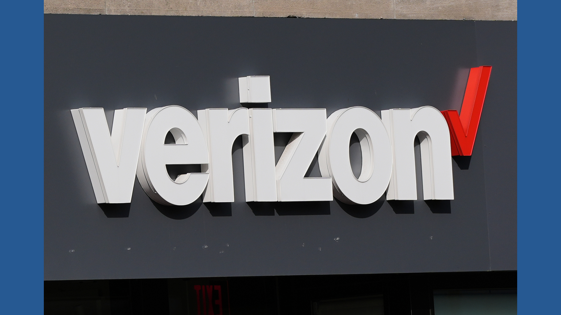 Verizon outage disrupts calling and data services for wireless ...