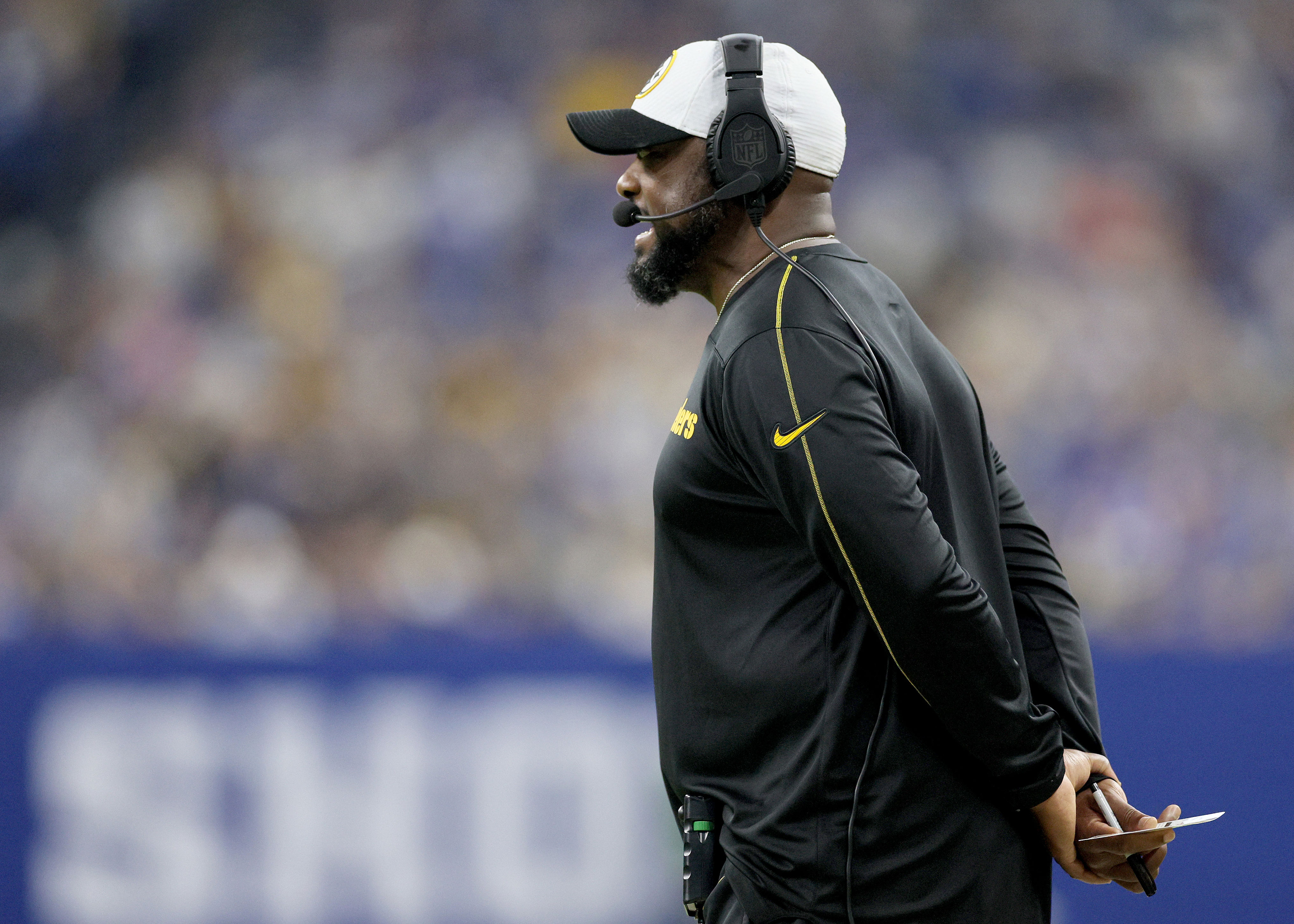Las Vegas Raiders shouldn’t pursue Mike Tomlin