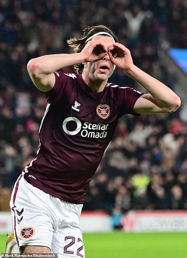 Hearts 2 St Mirren 0: Down to 10 men again but McInnes' side battle to ...