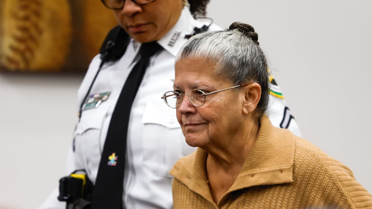 5 years after woman found buried in Tampa yard, sister convicted of murder