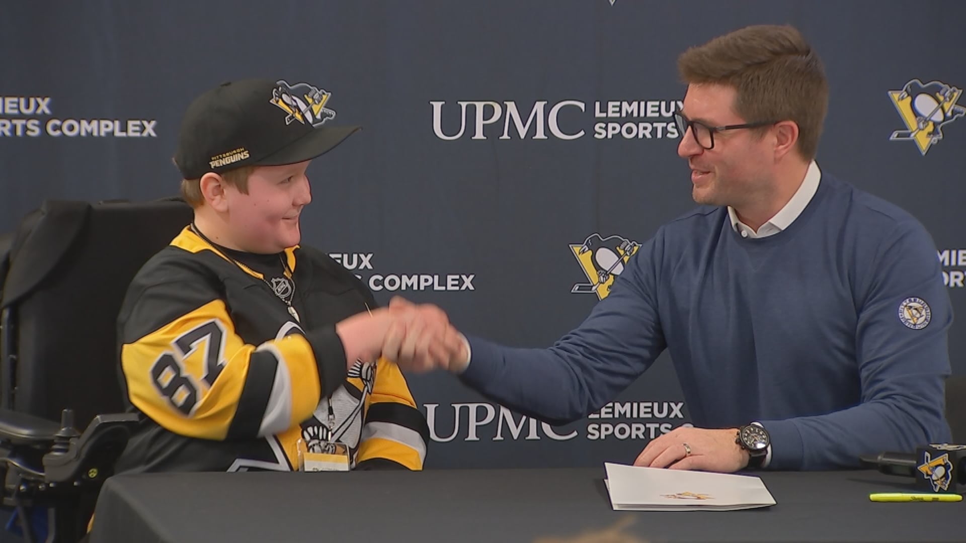 Penguins make young fan’s dream come true, sign him to 1-day contract
