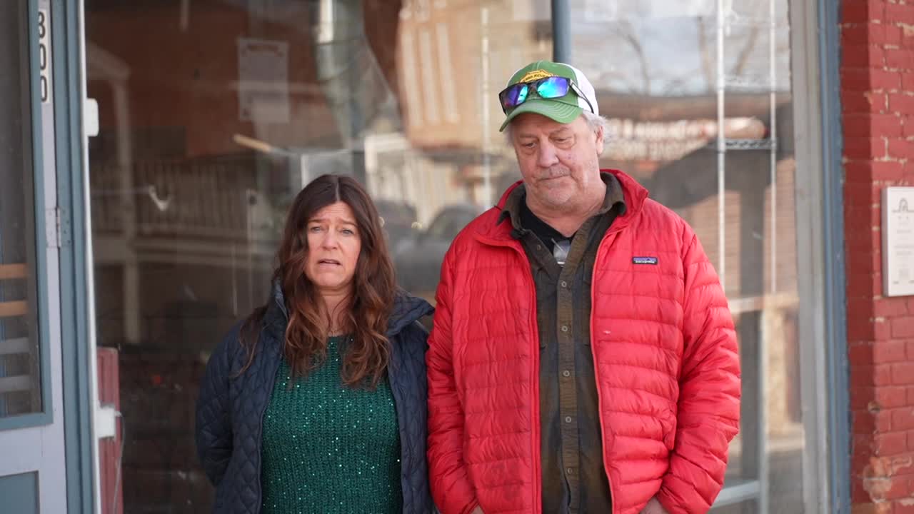 Virginia City businesses fight state lease increases, some close doors ...