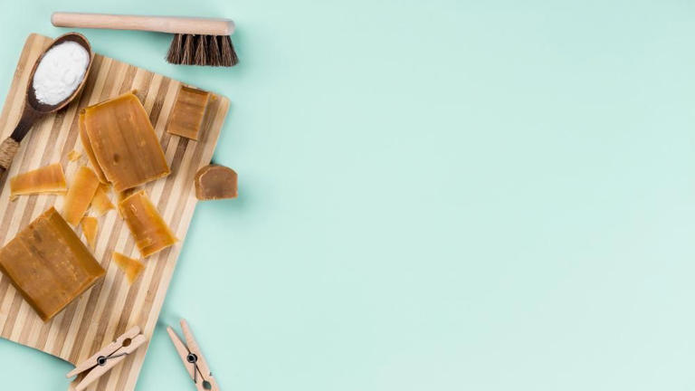 5 cara mudah membersihkan spons makeup