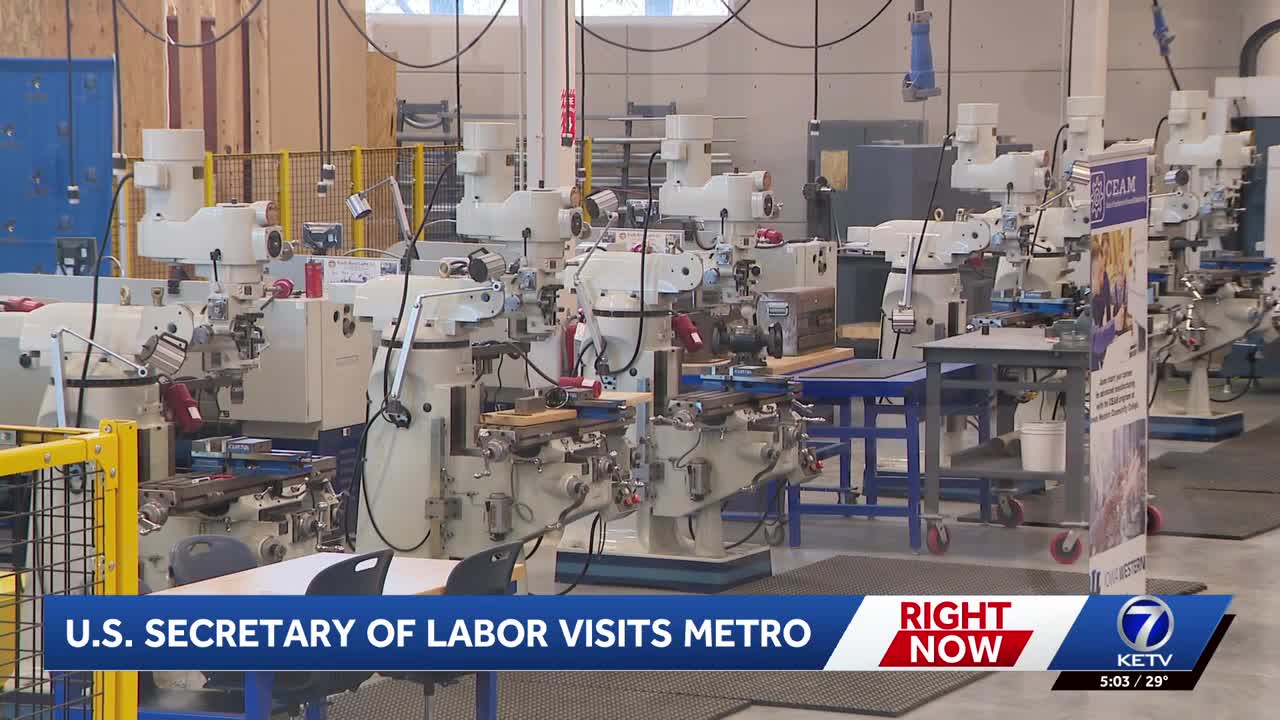 US Secretary of Labor Lori Chavez-Deremer visits Union Pacific, Iowa ...