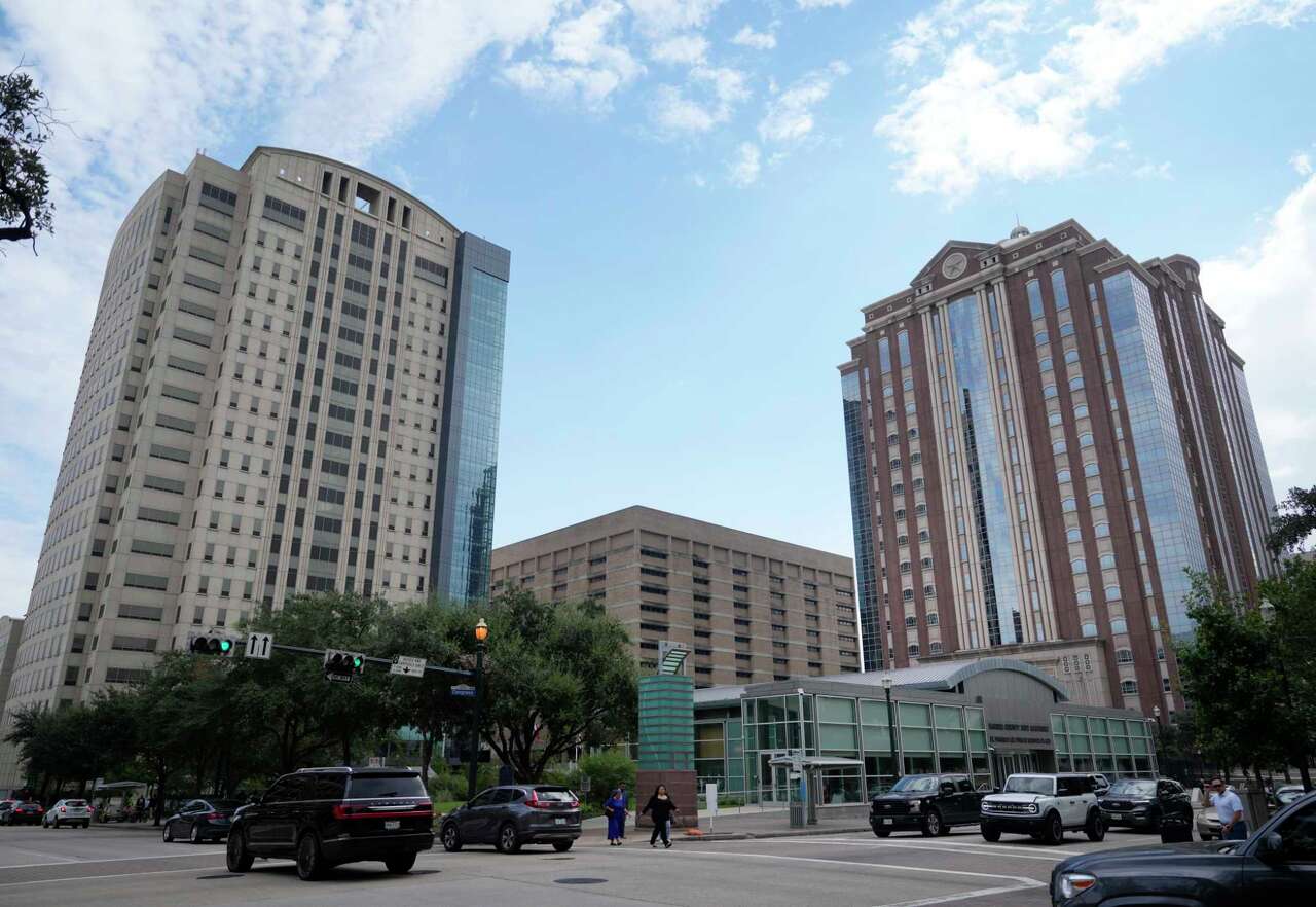 Houston father sentenced to 40 years pleading guilty in deaths of twin ...