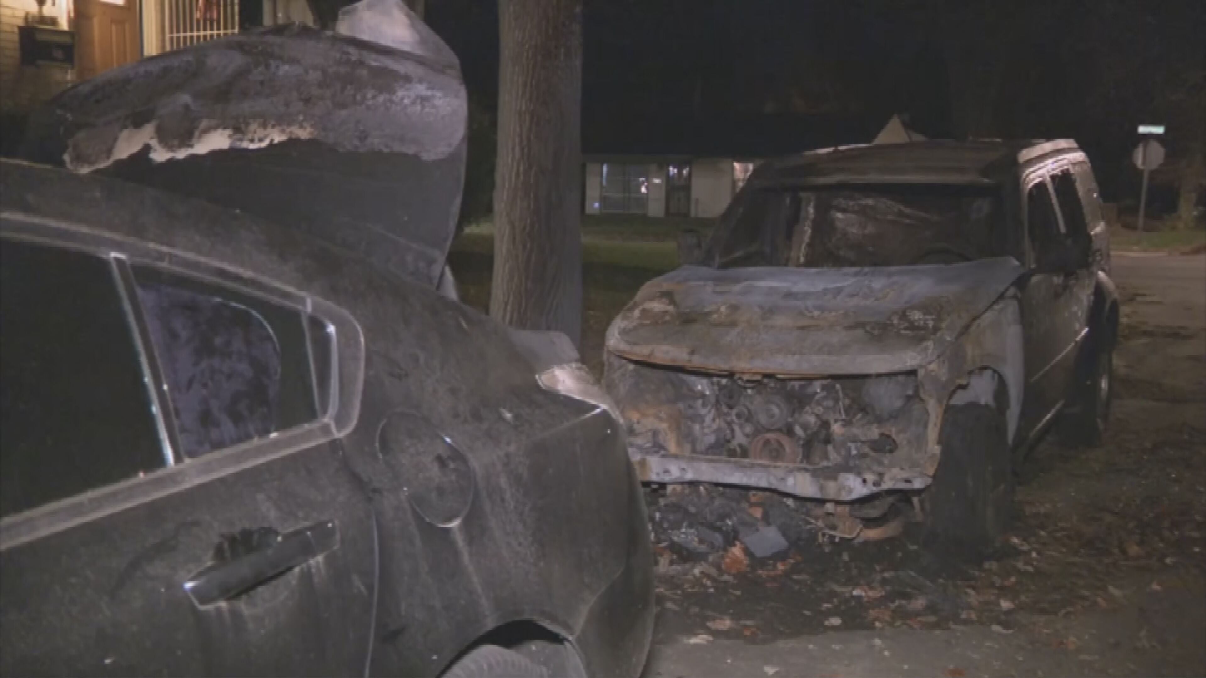 17-year-old admits to setting half a dozen cars on fire