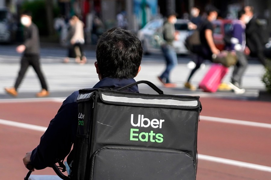 NYC regulators allege DoorDash, Uber Eats stiffed workers’ tips