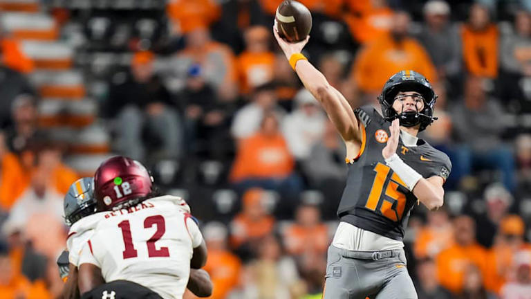 Potential Vols starting QB works with Tennessee football's wide ...