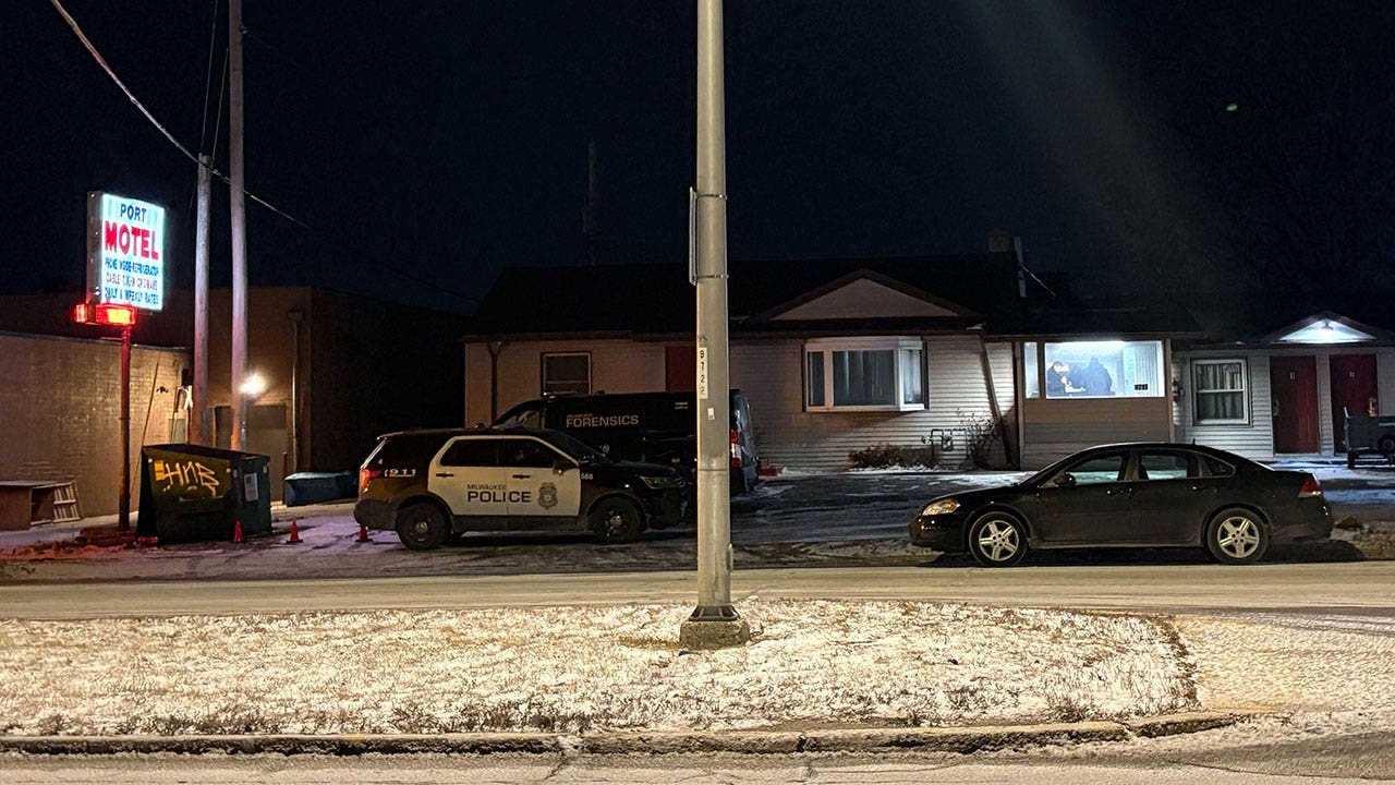 Milwaukee fatal shooting, mother killed Wednesday; police investigating