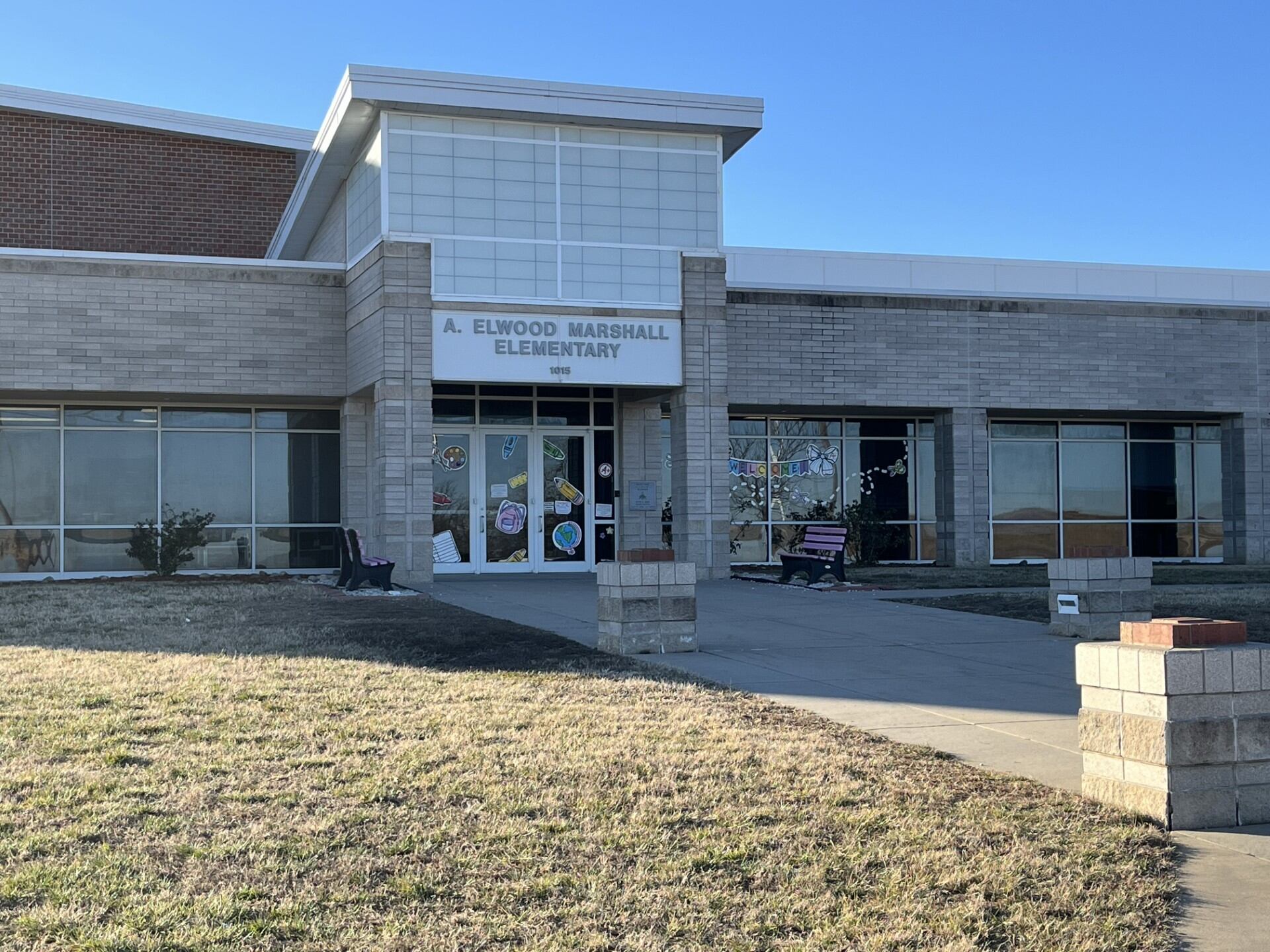 Complaint says Eureka school crossed constitutional line in 'role model ...