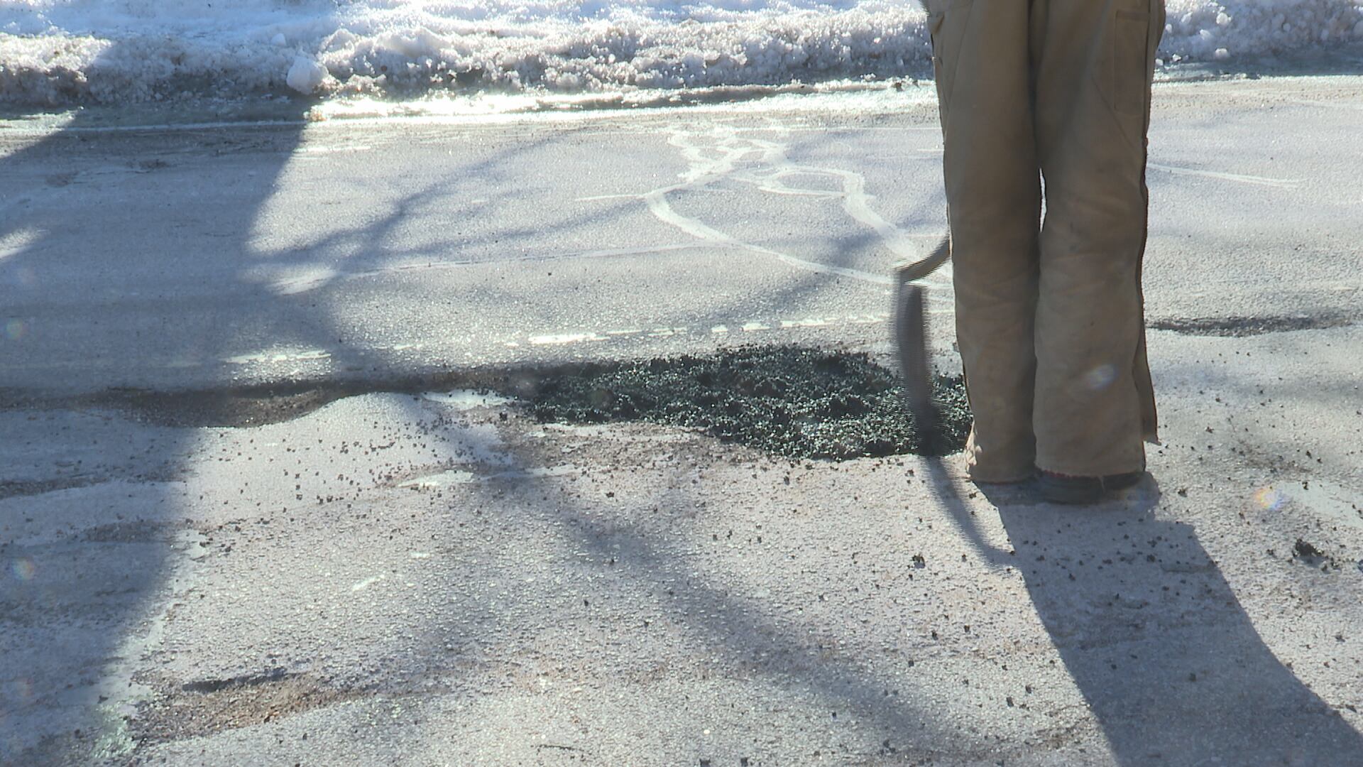 Stevens Point crews use mild weather window for road maintenance