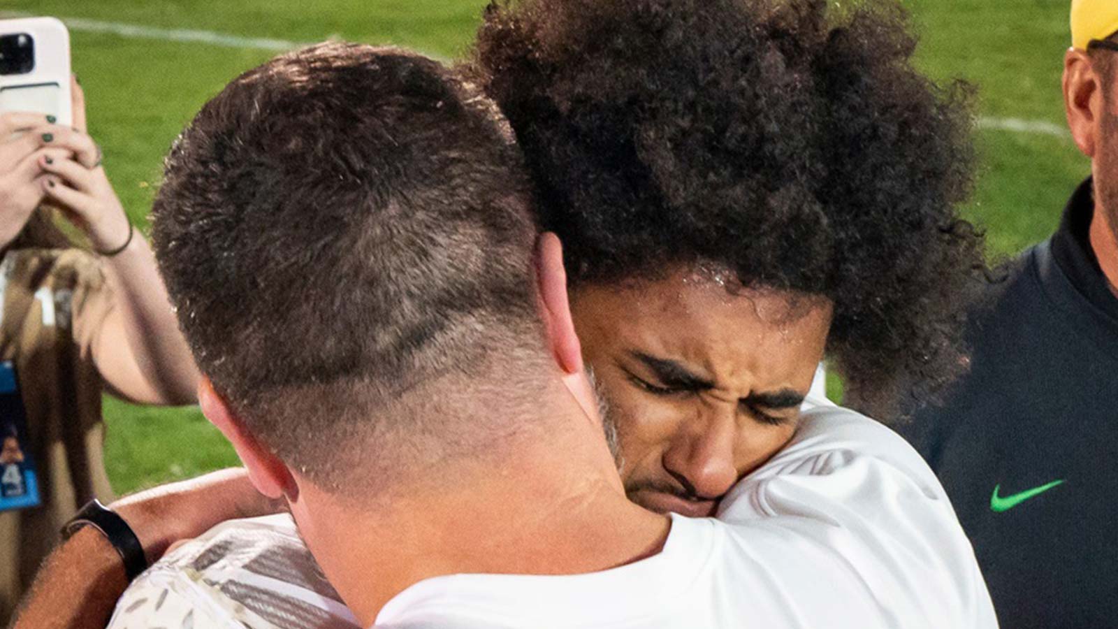 Oregon’s Dan Lanning’s perfect 1-emoji reaction to Dante Moore decision