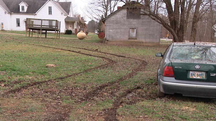 Man dies after hit-and-run in Ross County front yard