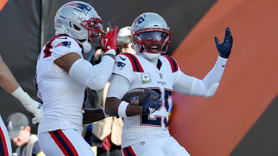 Texans' injury headache helps Patriots out immensely before clash