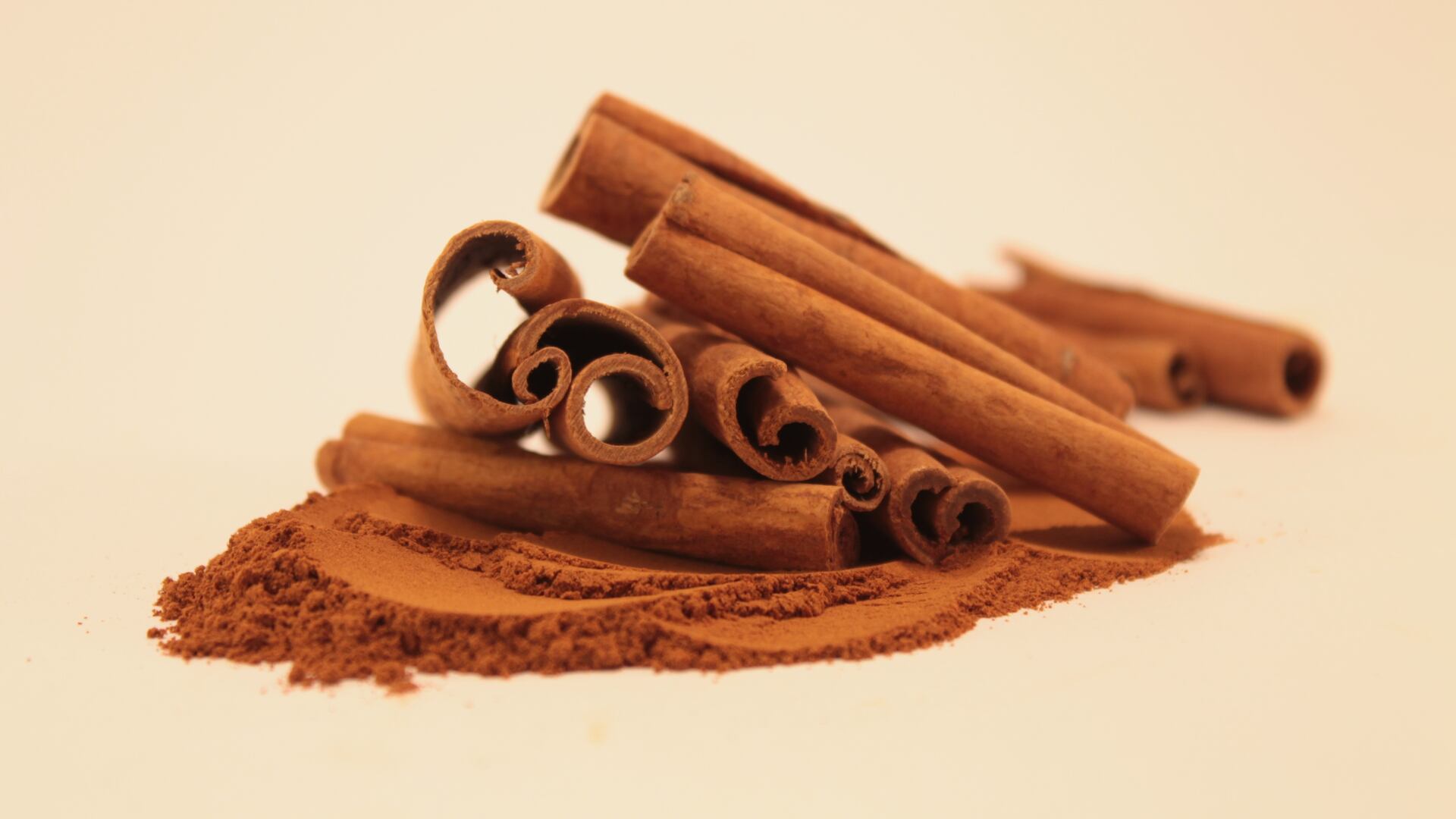 ¿La canela ayuda a bajar la presión? Esto explican los estudios