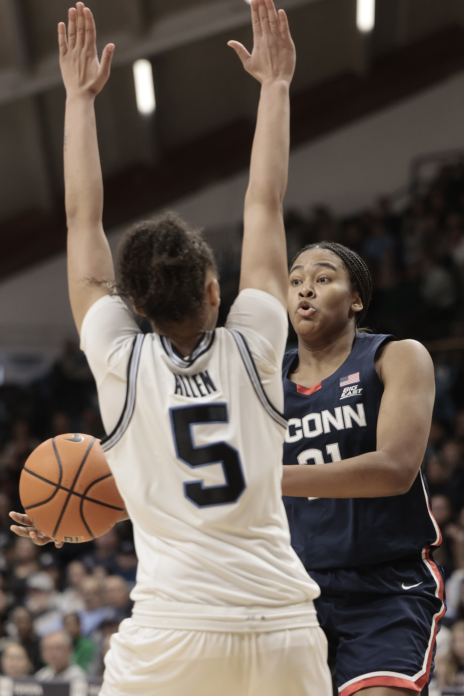What’s it like to face one of Geno Auriemma’s UConn teams? Ask ...