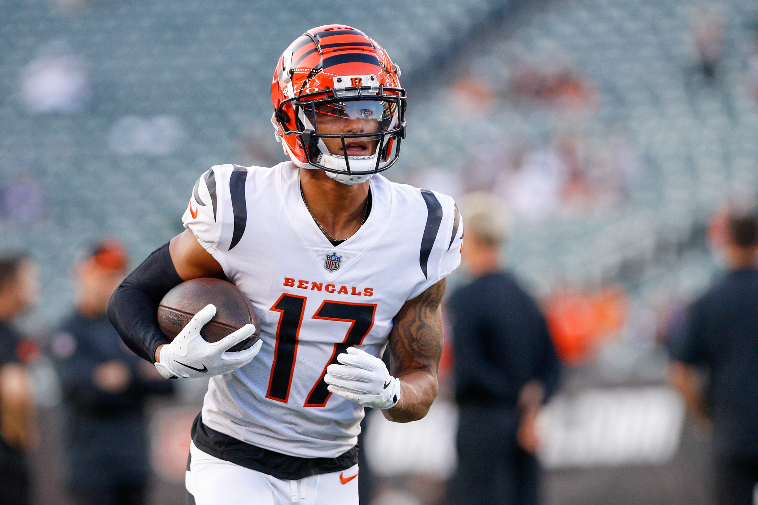 Steelers sign 13 to reserve/futures contracts Wednesday