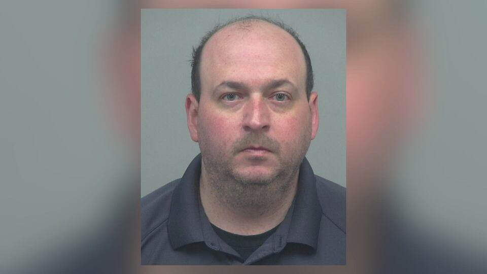 Metro Atlanta man tried to meet up with 14-year-old, police say