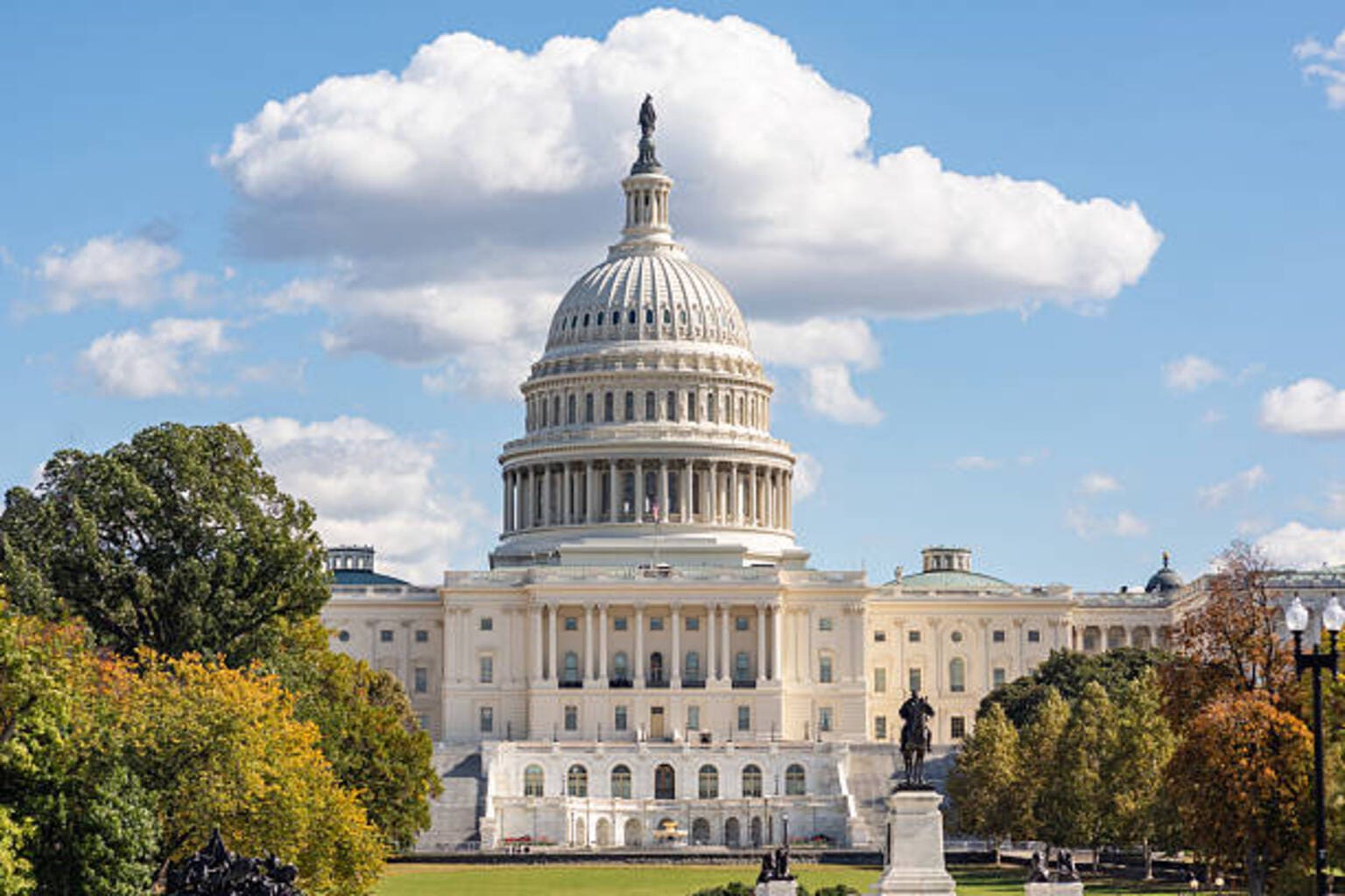 Trump issues proclamation imposing 25% tariff on Nvidia H200, AMD ...