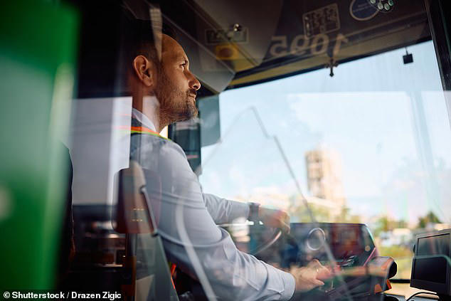 I'm a bus driver and here's why I never wait for people running for the bus