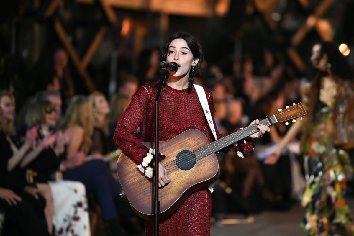 Gracie Abrams’ career news draws overwhelming support