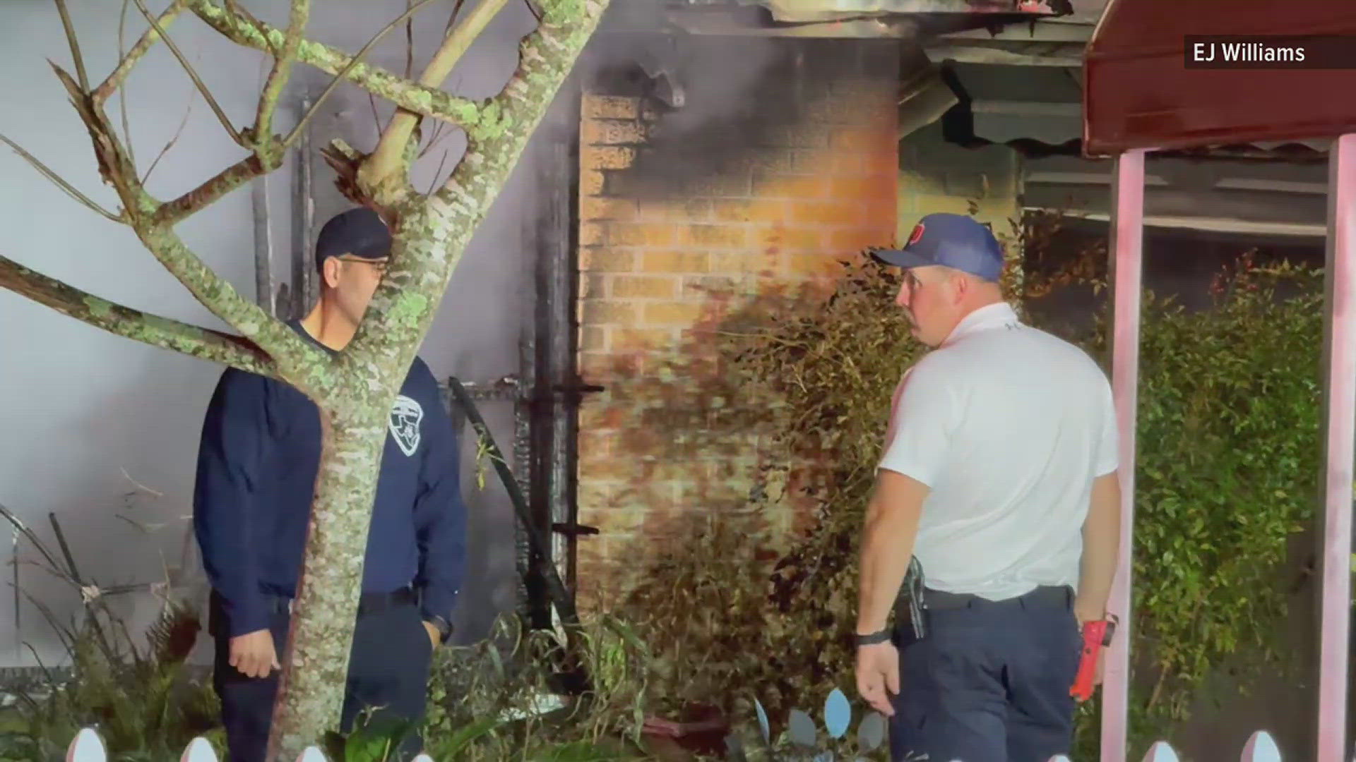 One person dies in Tuesday night house fire in Orange