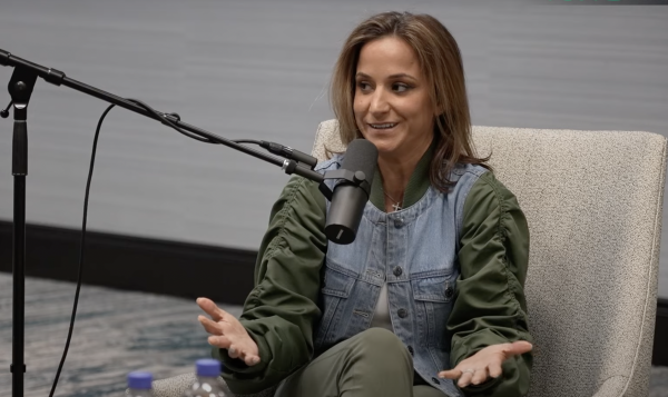 NFL insider corrects source who gave them wrong info