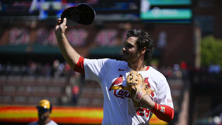 Cardinals-Nolan Arenado era ends with classy goodbye