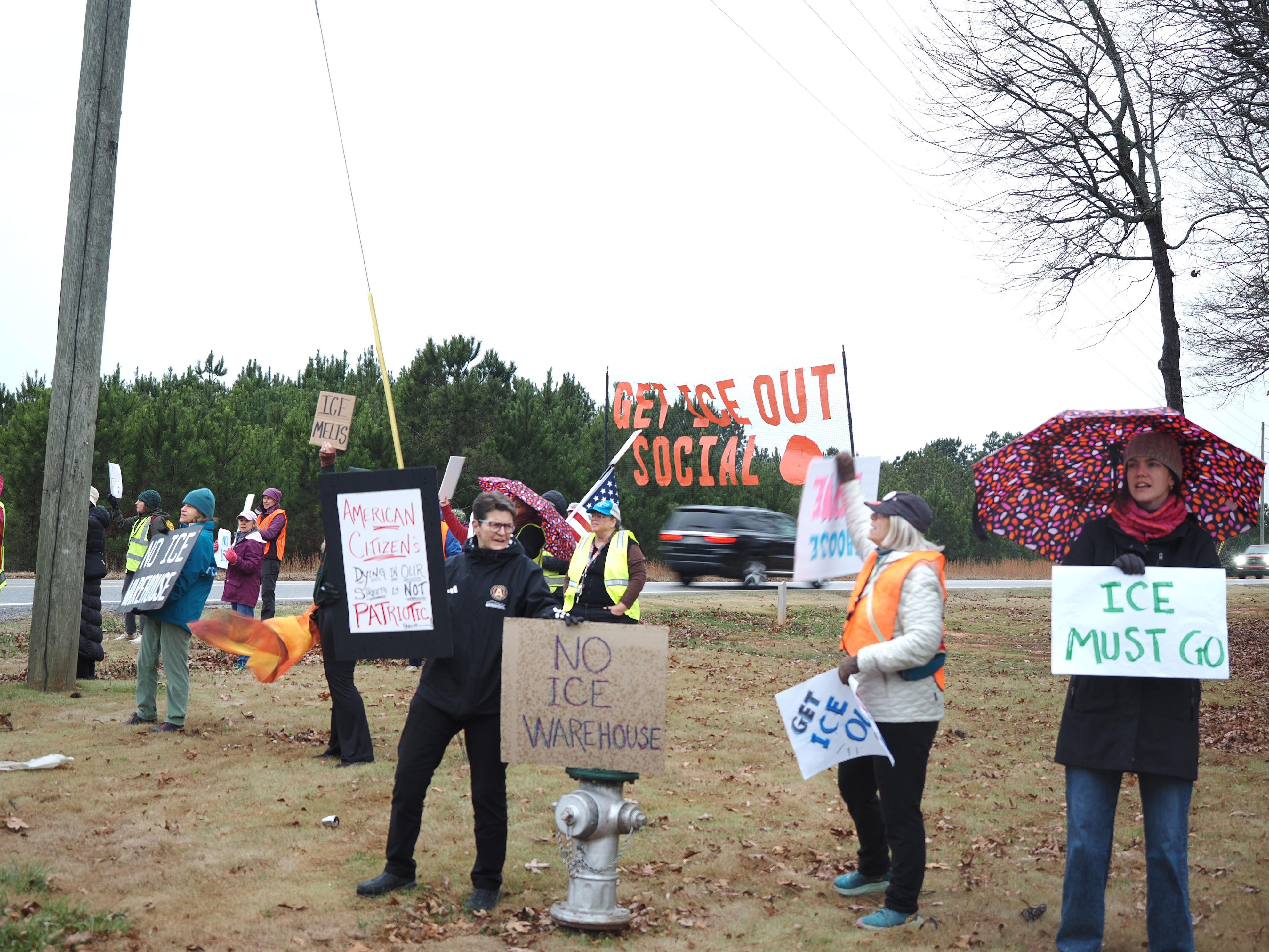 Protestors claim ICE visited Social Circle warehouse