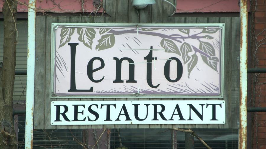 Lento restaurant changes things up in face of high food prices