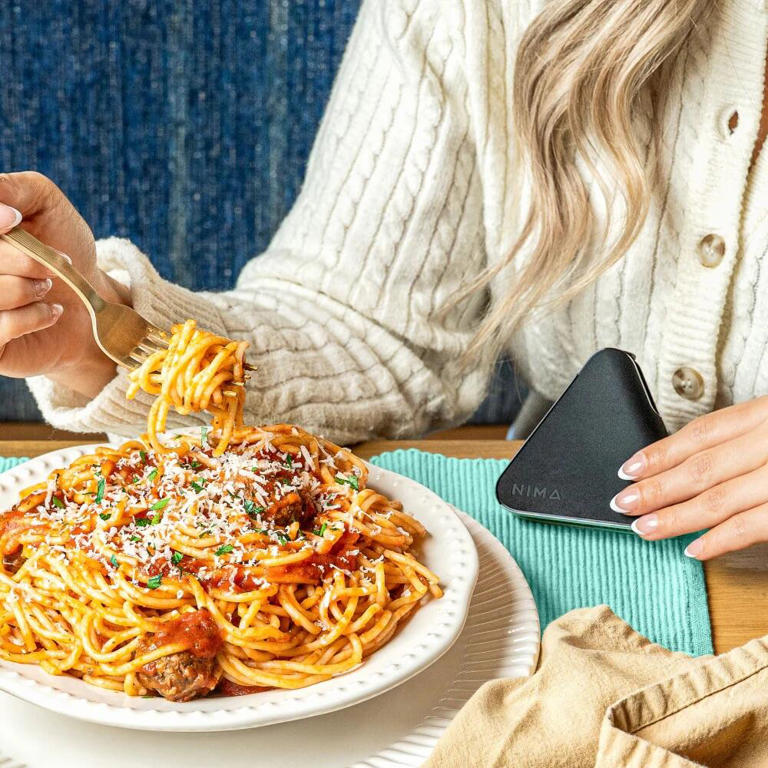 Sensitive to gluten? This mini device can detect it in your food